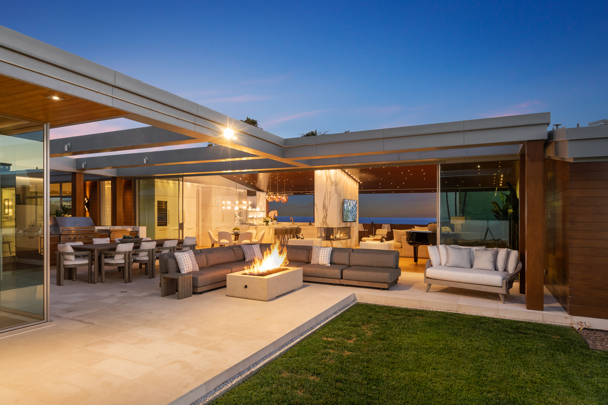 Creating the Ultimate Outdoor Living Room for an OC Luxury Home ...